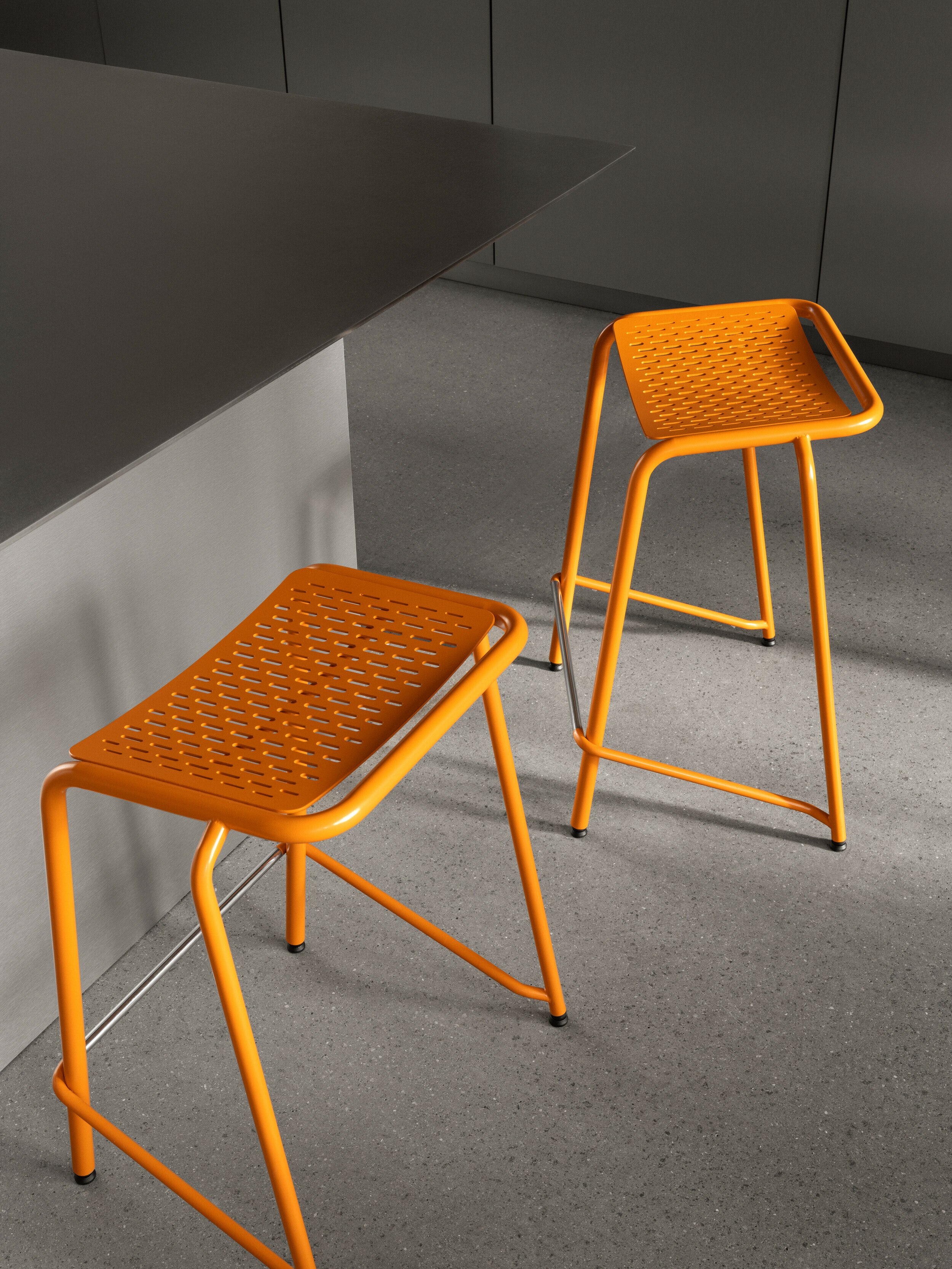 A22 | Barstools & Stools | Lammhults