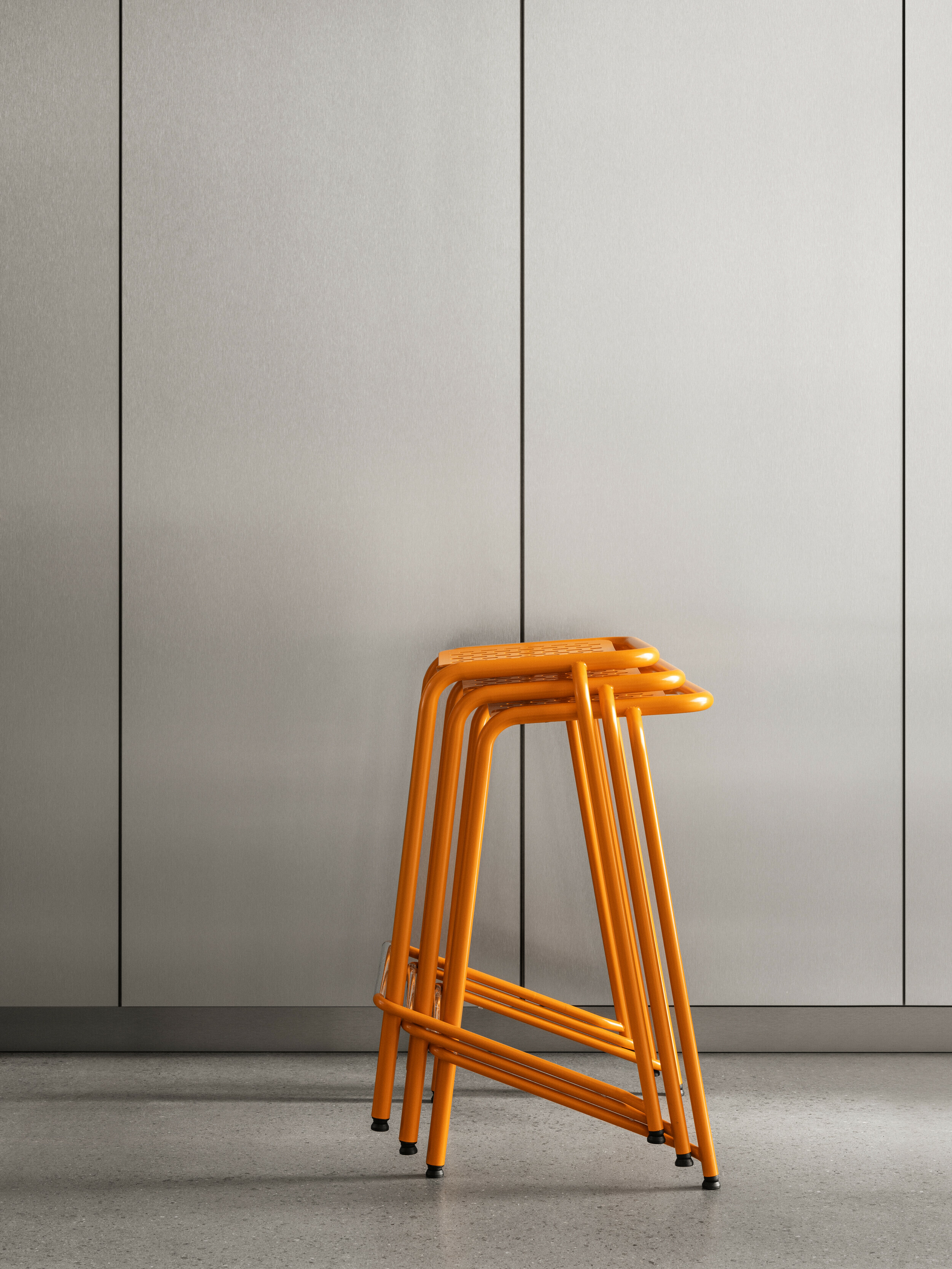 A22 | Barstools & Stools | Lammhults