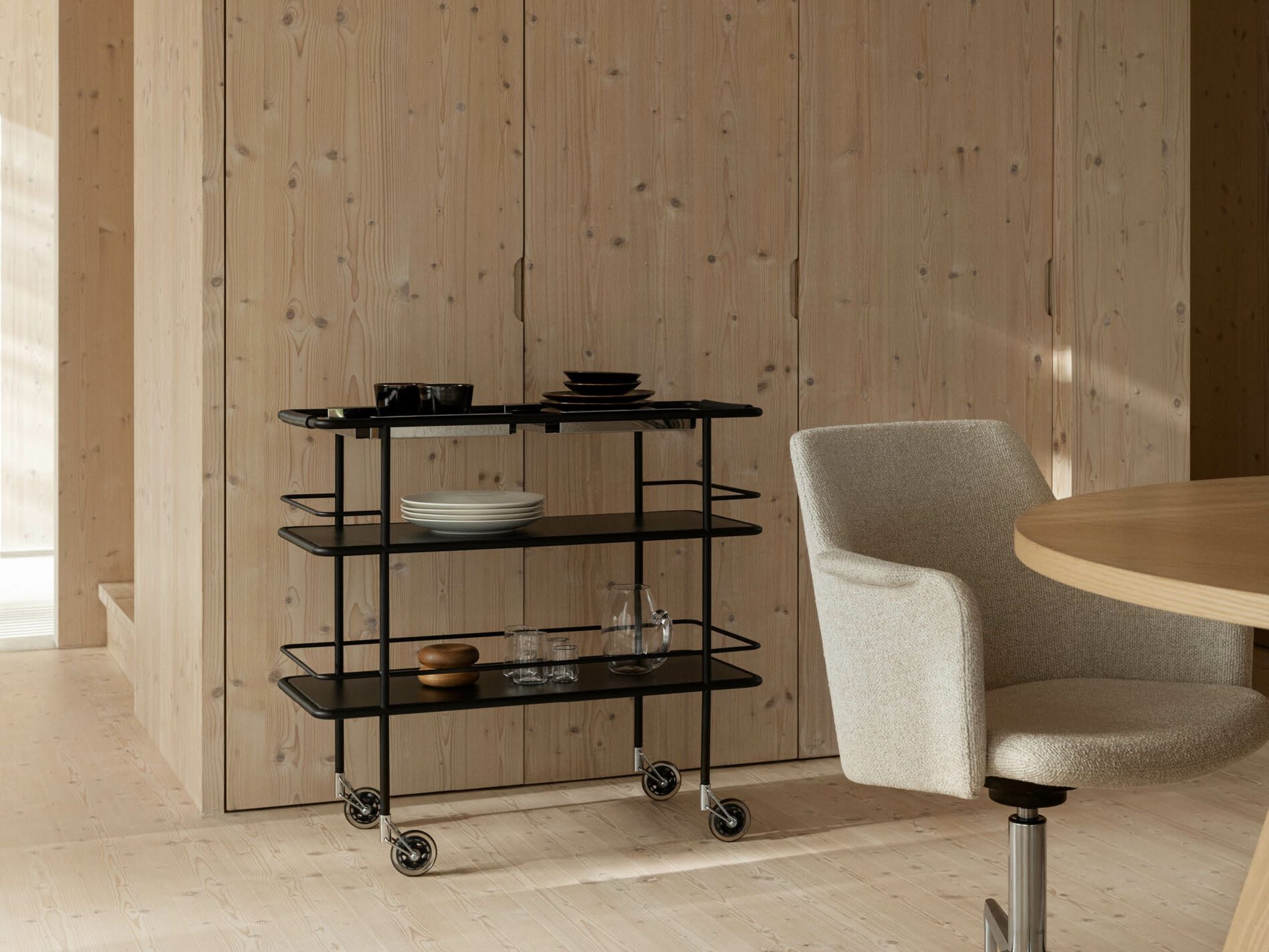 Cargo | Tables & Trolleys | Lammhults